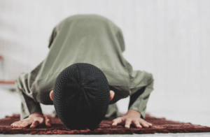 √ Cara Pelaksanaan Sujud Sahwi (Panduan Lengkap Rumi)